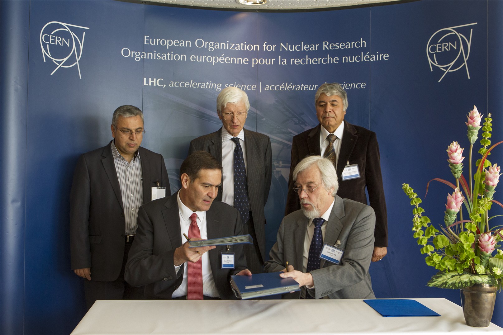 CERN/SESAME Protocol | SESAME | Synchrotron-light for Experimental ...