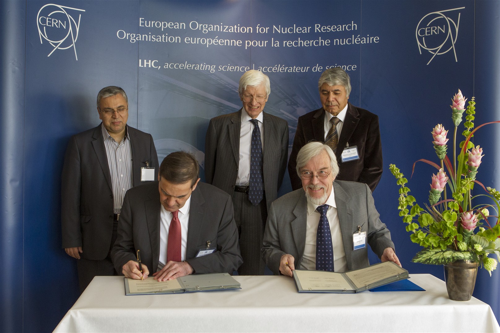 CERN/SESAME Protocol | SESAME | Synchrotron-light for Experimental ...