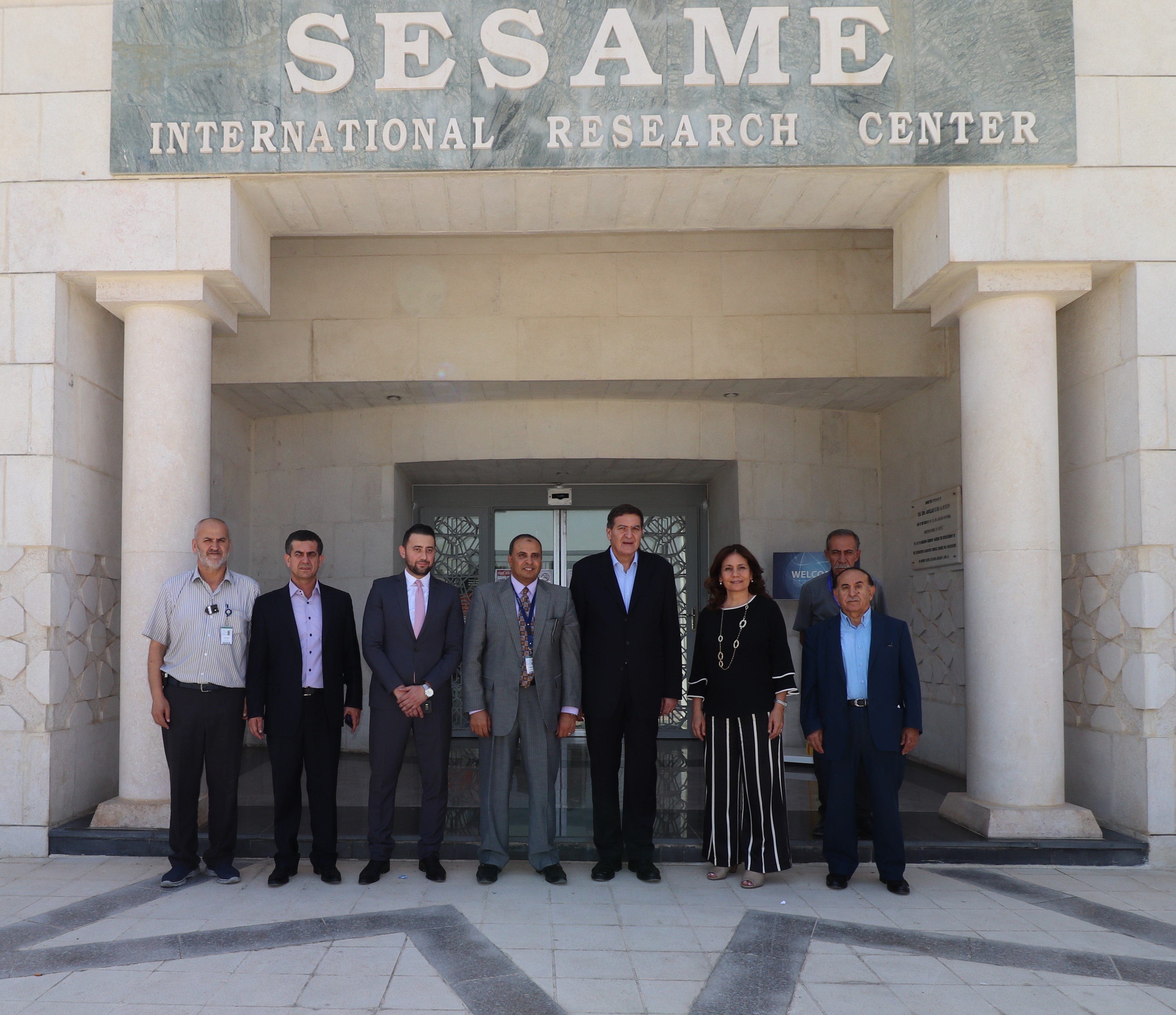 The Minister of Energy and Mineral Resources of Jordan visits SESAME ...